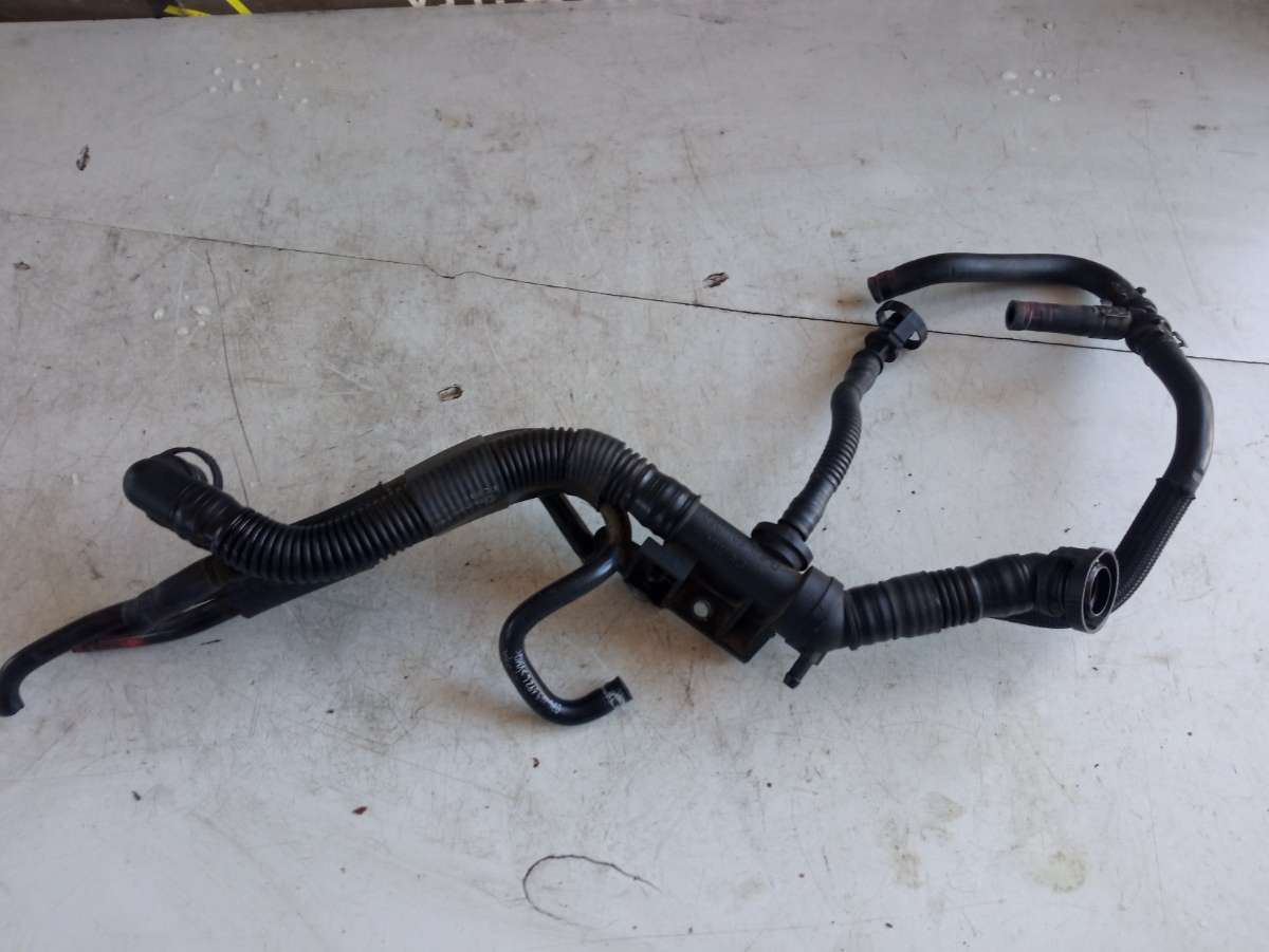 Патрубок вентиляции картера Volkswagen Golf 5 1.4л — купить новые или ...